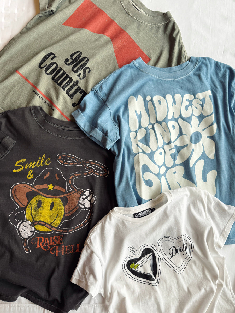 Say It with Style: The Cutest Graphic Tees for Every Mood – Ferne Boutique